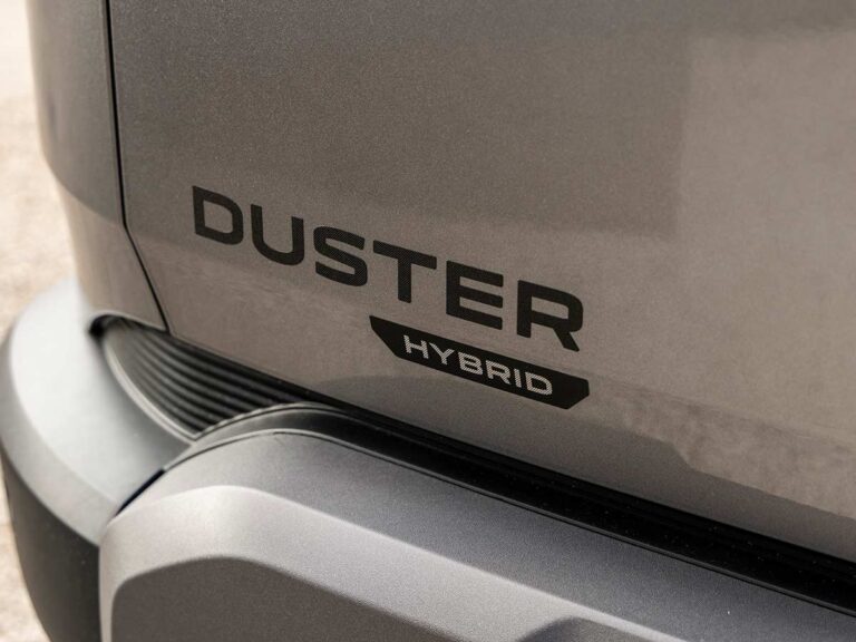 All-New 2024 Dacia Duster Makes World Debut | AUTOBICS